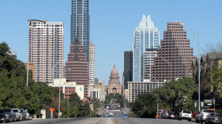 Is Moving to Austin Worth It? [2024 ] | moveBuddha
